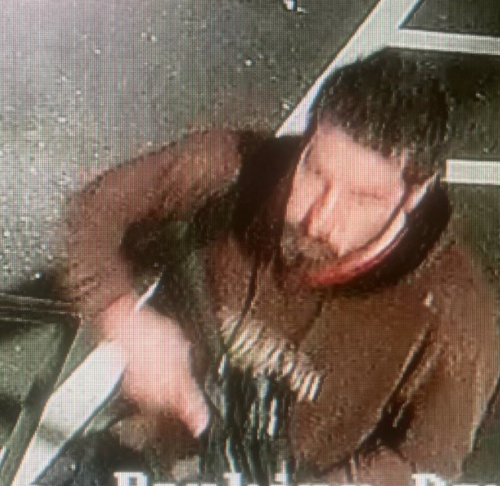 Mass shooting in Lewiston, Maine LIVE updates: Robert Card has been ...